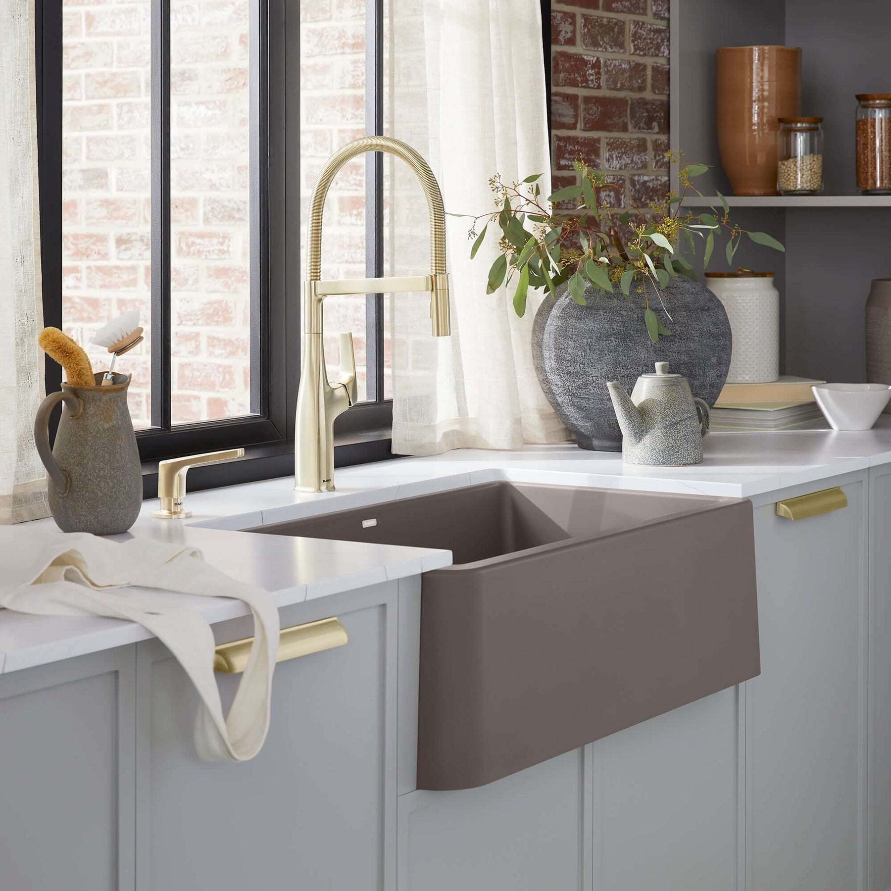 Blanco Ikon 33" Silgranit Farmhouse Sink, Volcano Gray, No Faucet Hole